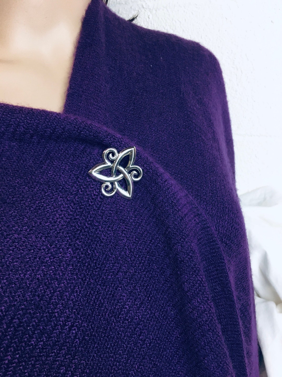 Three-dimensional Trinity Triskele Pin (#JPEW5993) Two Faith Symbols in ...