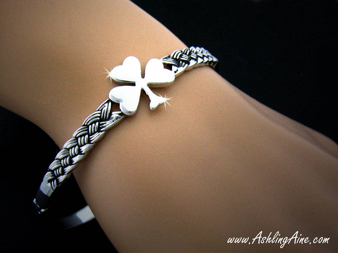 Shamrock Celtic Knot Bangle Bracelet 7002 Irish Bangle | Etsy