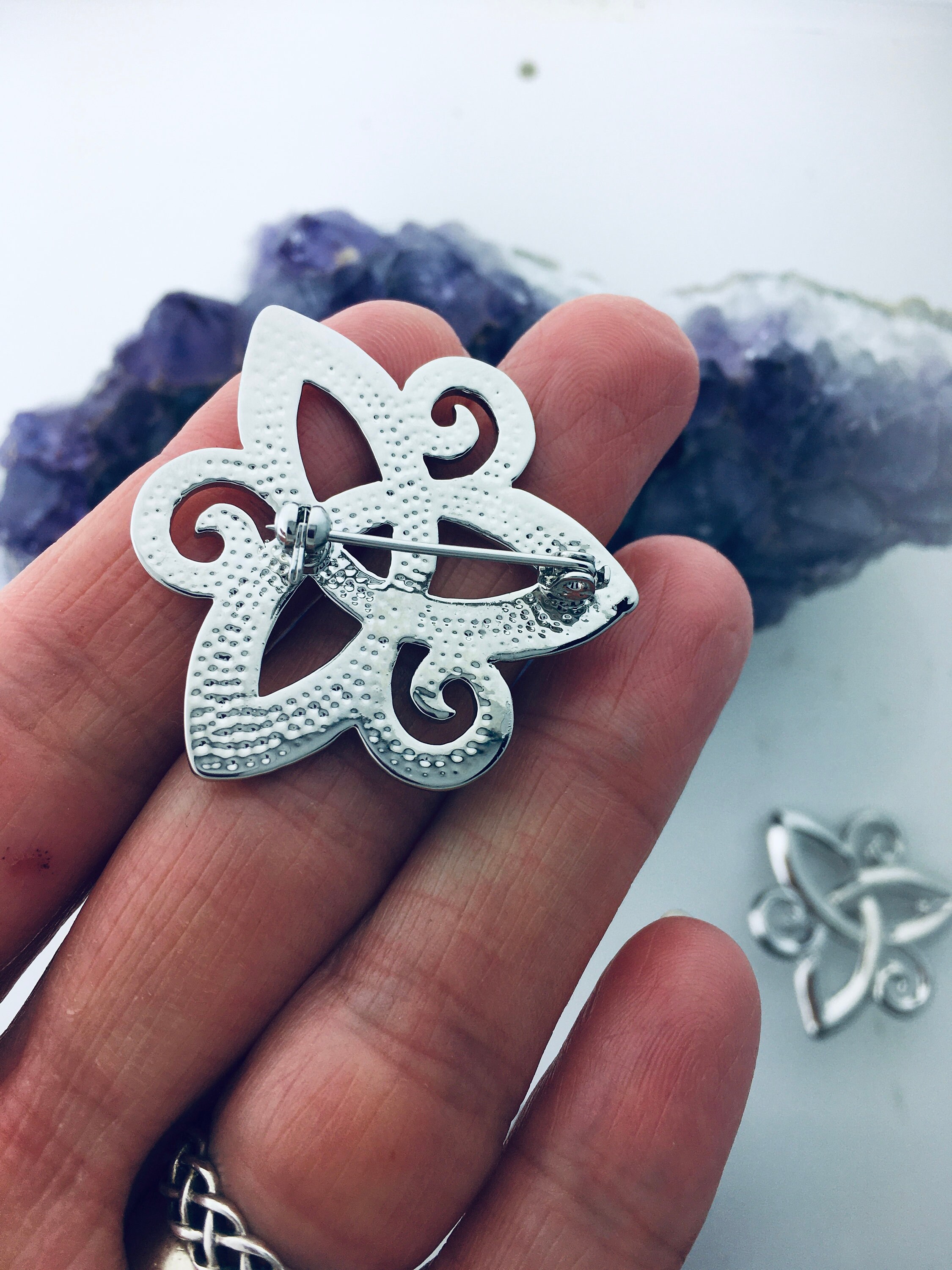 Three-Dimensional Trinity Triskele Pin JPEW5993 Two faith | Etsy