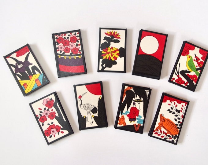 HANAFUDA (BLACK) | Hanafuda Means "flower Cards" and It's a Traditional ...