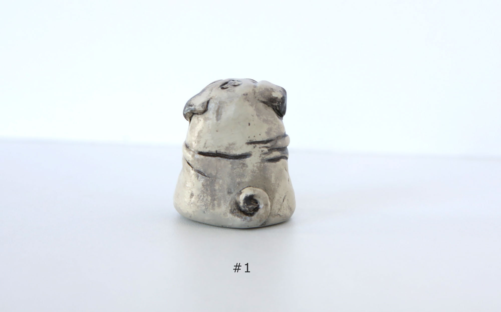 Cute Miniature Pugs, Dog Figurine, Pug Gifts, Pug Art, - Etsy España