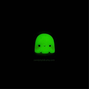Kawaii Ghost Charms ; Cute Pastel Charms; Glow in the Dark Polymer Clay ...