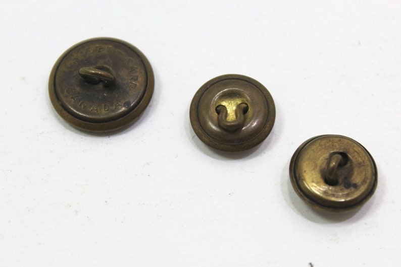 6 Vintage and Rare WW2 and RCAF Military Buttons - Etsy