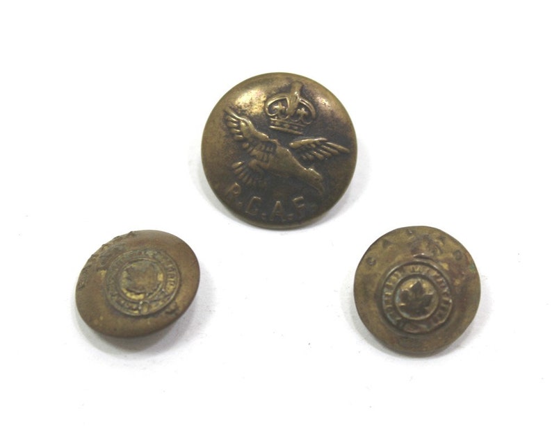 6 Vintage and Rare WW2 and RCAF Military Buttons - Etsy