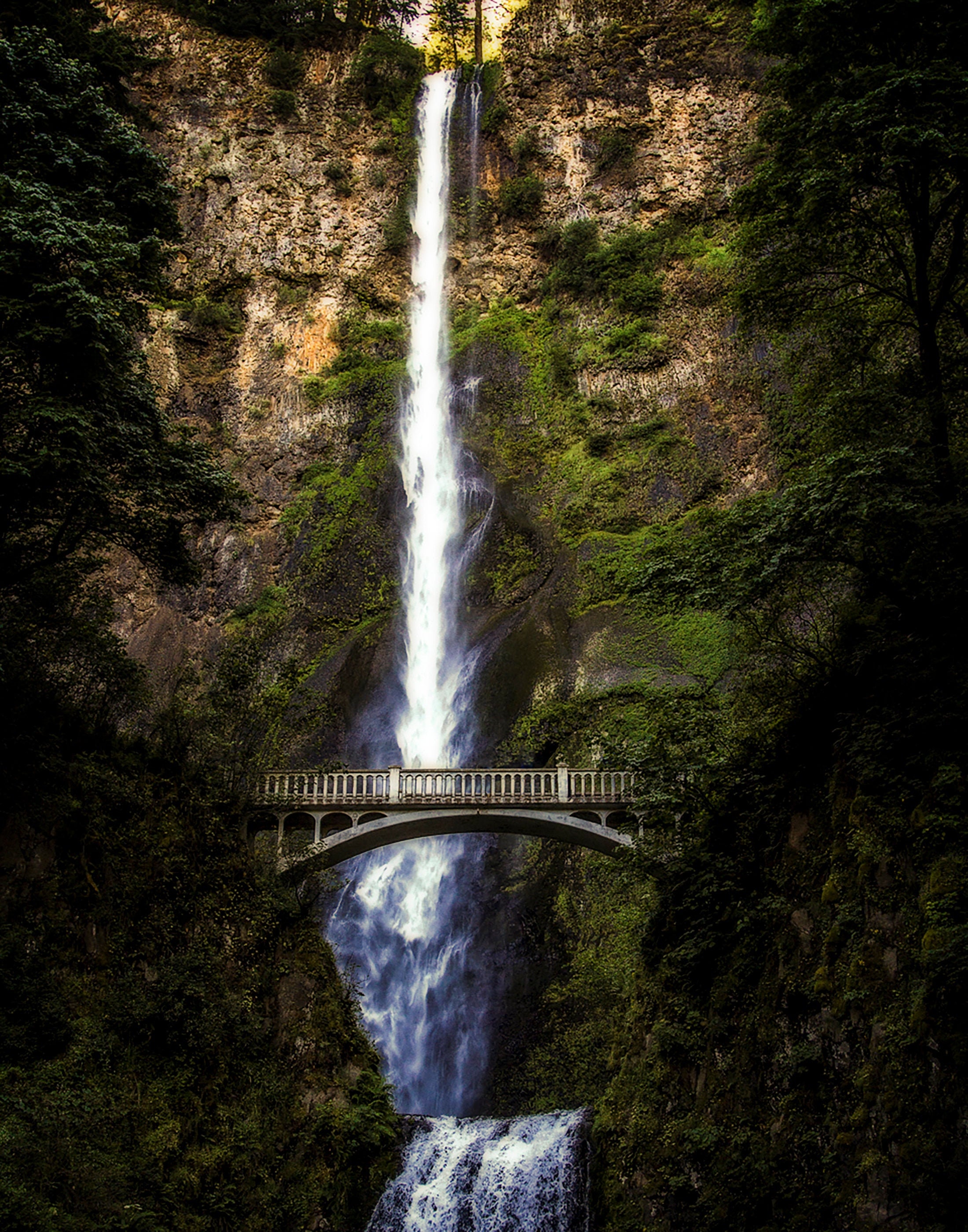 Waterfall and Bridge, Multnomah Falls Oregon, Scenic Landscape Nature ...