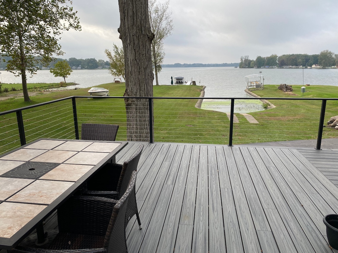 Surface Mount Cable Railing Posts and Components. - Etsy