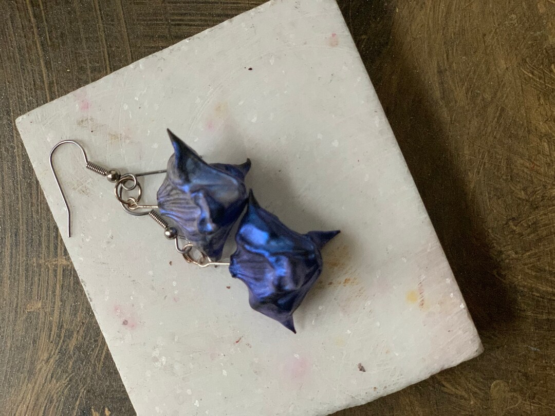 Bat Nut Earrings Devil Pods Earrings Water Chestnut Earring - Etsy