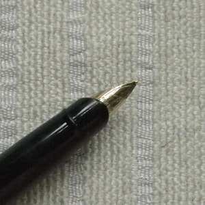 Parker Inflection Fountain Pen - Black Gold-plated Medium Nib - Etsy