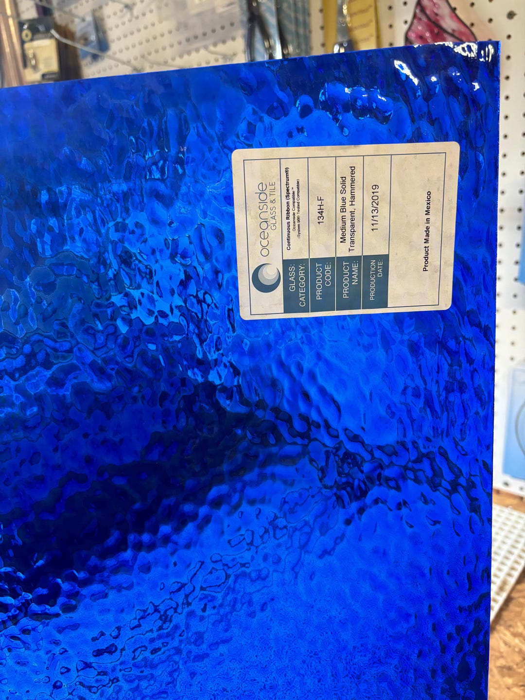 Stained Glass Sheet, 8" X 6" - 96 Medium Blue Hammered (oceanside 134 ...