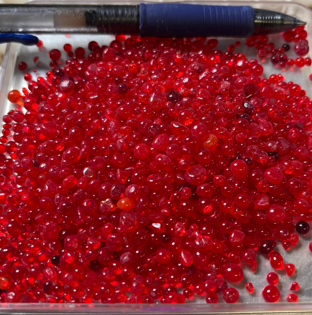Frit Balls, 1/2 Oz, 96 COE, Red - Glass Sheet or Supply - Etsy