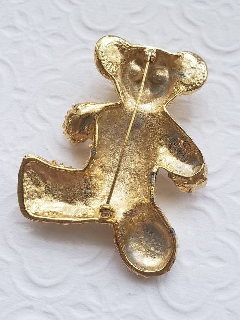 Teddy Bear Brooch Vintage Goldplated Bear Brooch.collector's Item. Gold ...