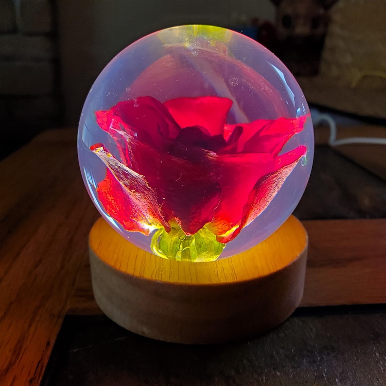 Red Rose Resin Accent Light With Wooden Stand | Handmade Resin Craft ...
