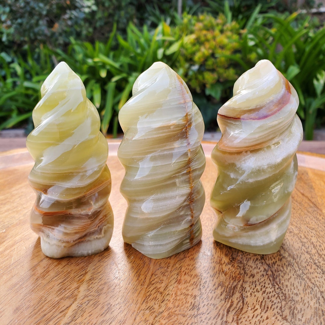 Green Onyx Flame - Strength, Willpower, Discipline - Crystal Swirl ...