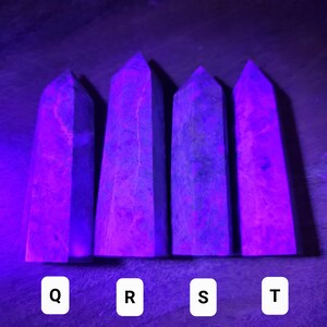 Blue Yooperlite Towers | Glowing Crystal Stone With UV Light - Personal ...
