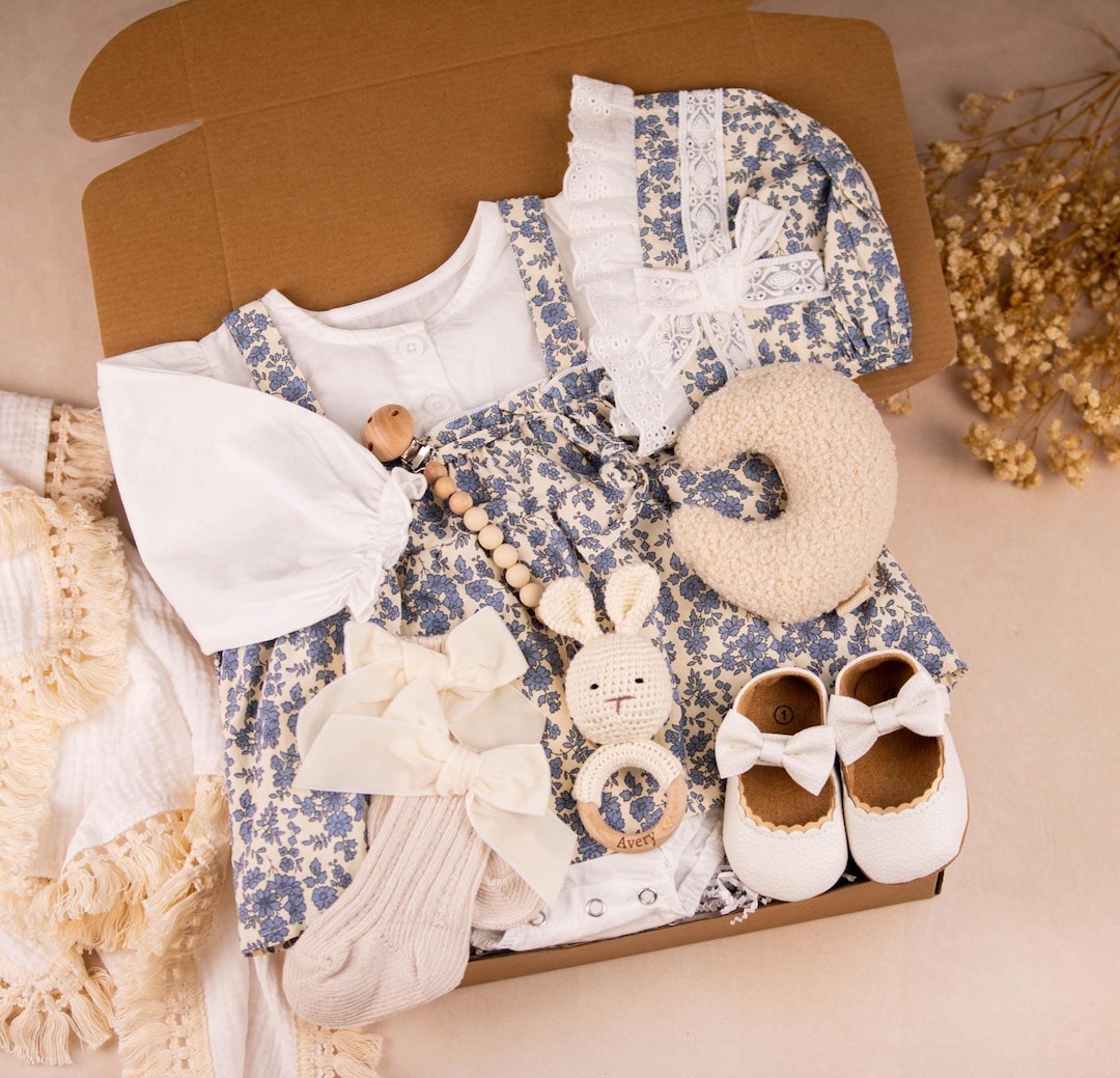 Baby Girl Gift Box Set Personalized Lace Dress Baby Gift Set Baby ...