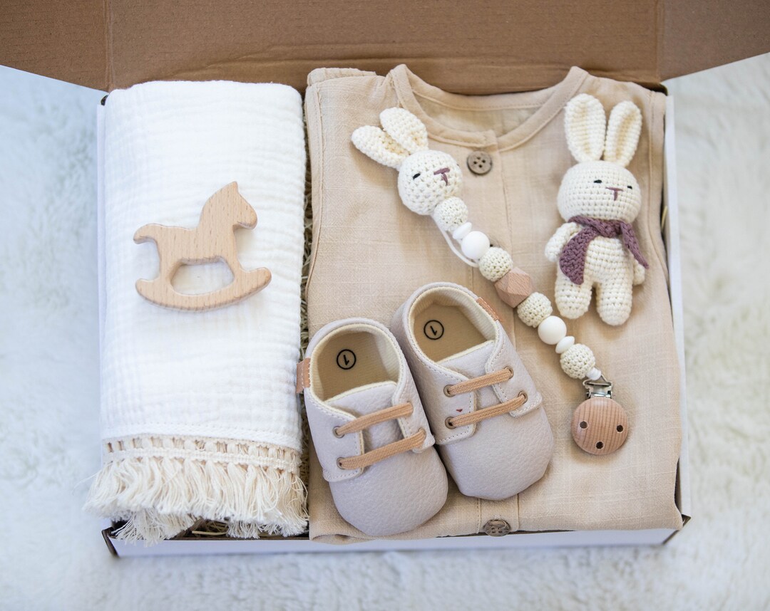 Baby Gift Set, Neutral Gift Box, Baby Gift Set, Baby Shower Gift, New ...