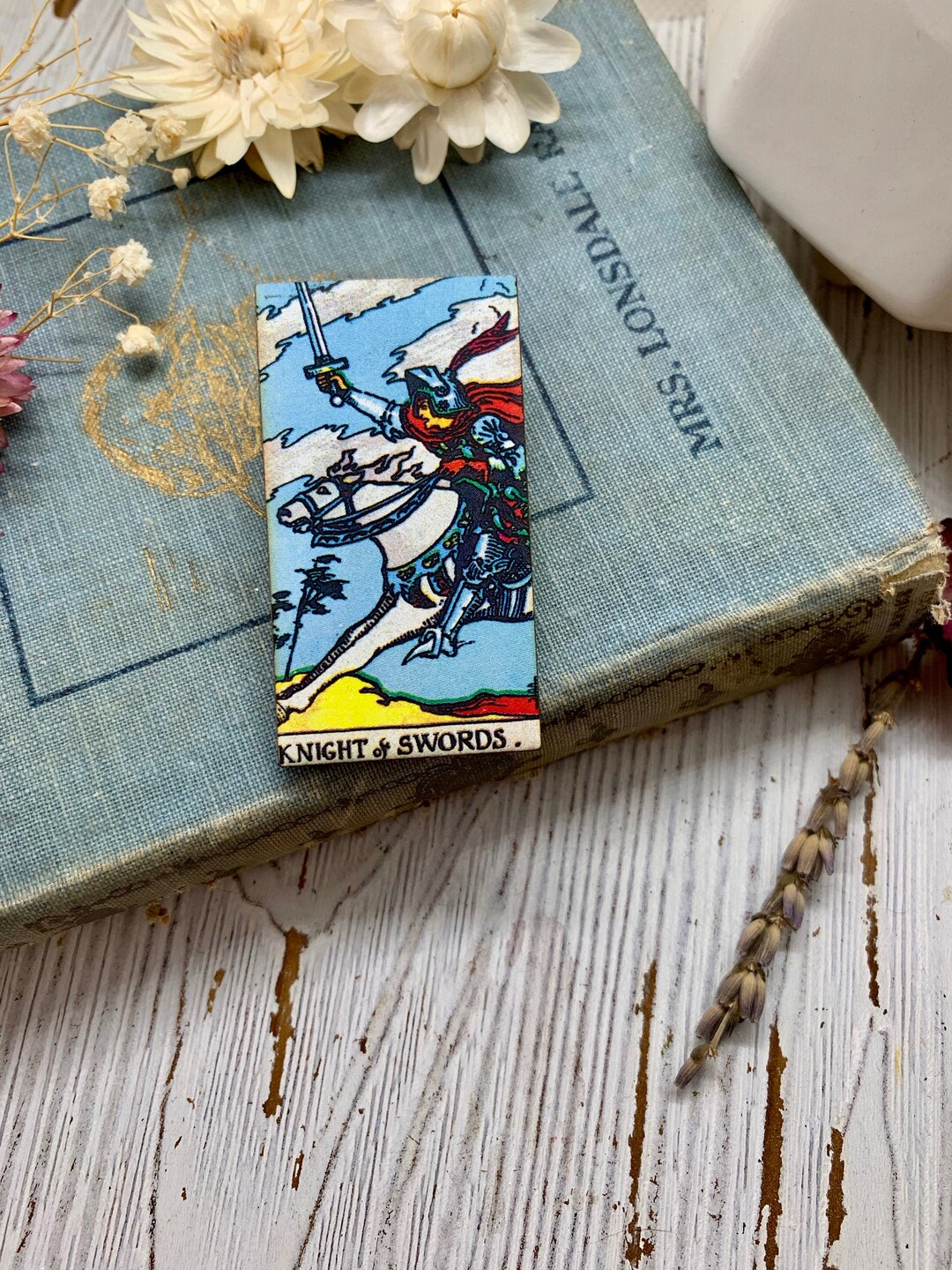 King of Swords Tarot // Tarot Pin // Pin // Wood Pin // Tarot Card ...