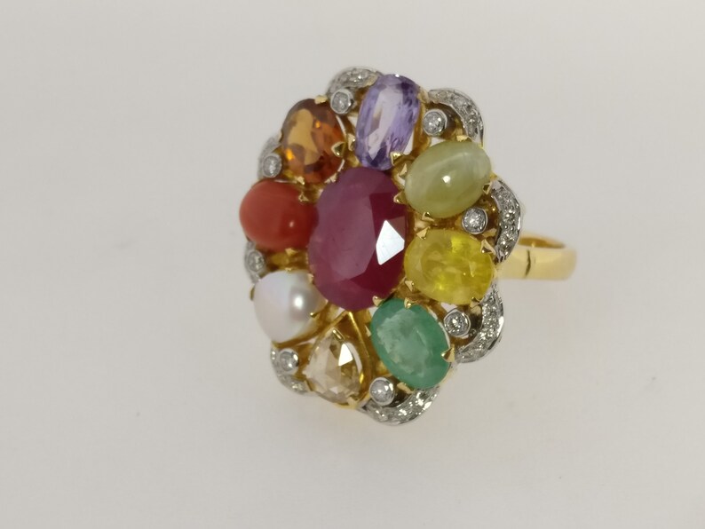 18kt Gold Navratna Ring - Etsy