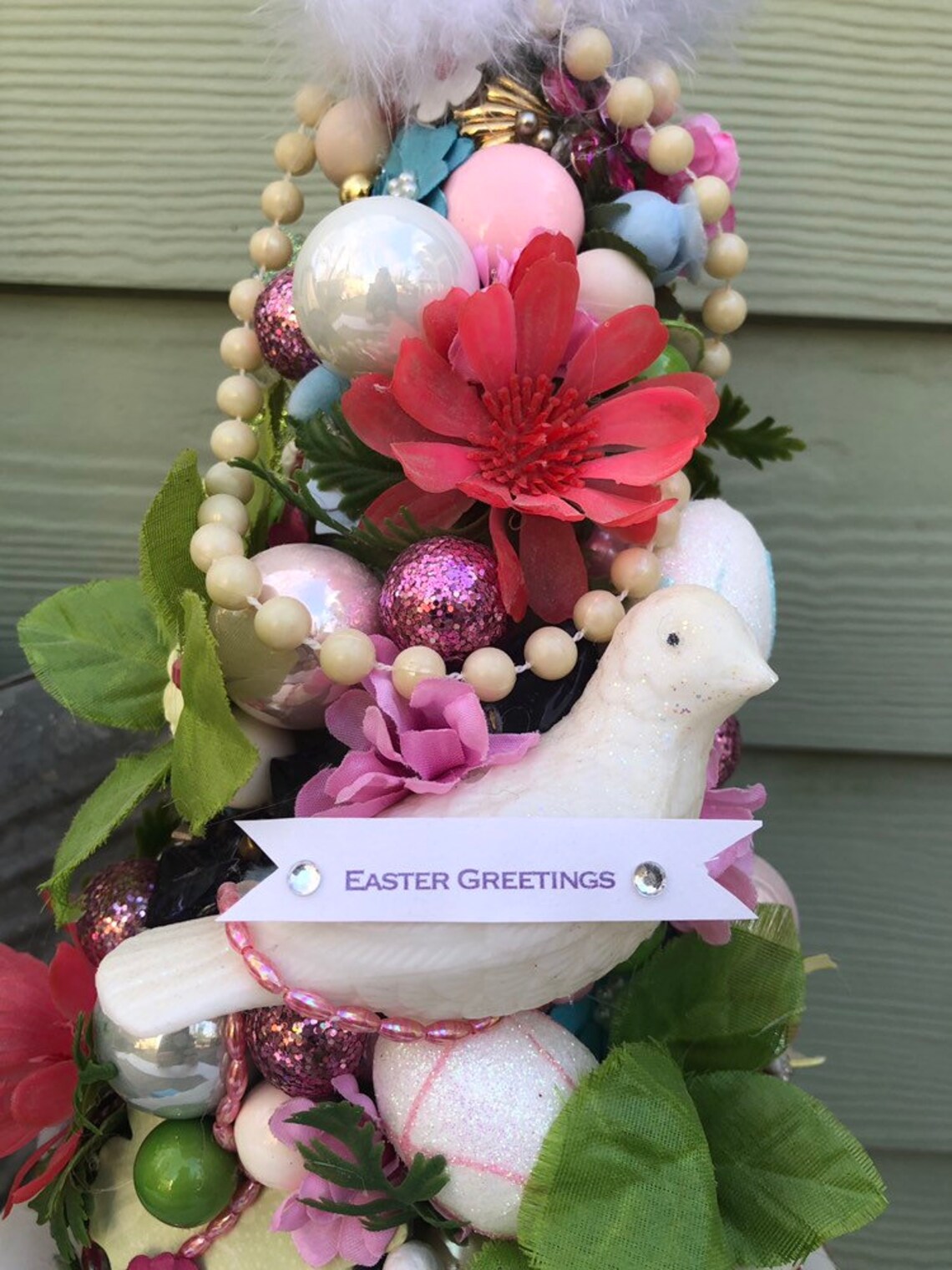 Shabby Chic Cottage Style Easter Decoration W/vintage Jewelry - Etsy