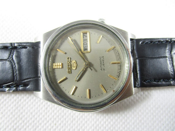 Original Vintage Seiko 5 21 JEWELS Automatic Day-Date… - Gem