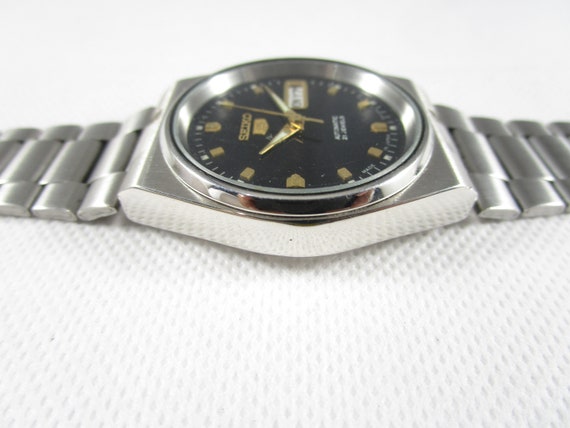 Original VINTAGE SEIKO 5 21 Jewels Day Date Automatic… - Gem