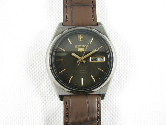 Original VINTAGE SEIKO 5 17 Jewels Day Date Automatic… - Gem