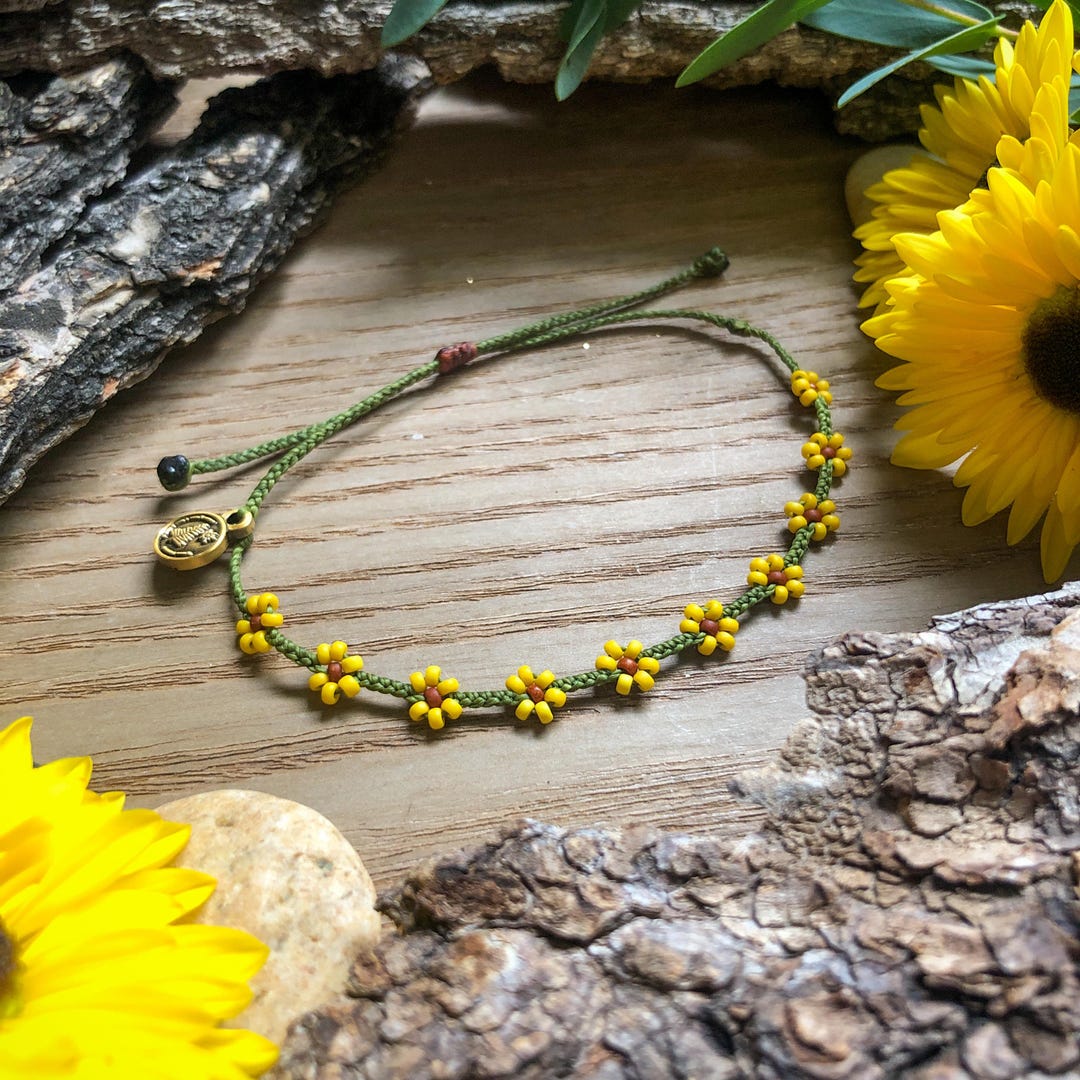 LITTLE SUNFLOWERS (olive) Tiny Flower Beaded Bracelet Adjustable, Grow ...