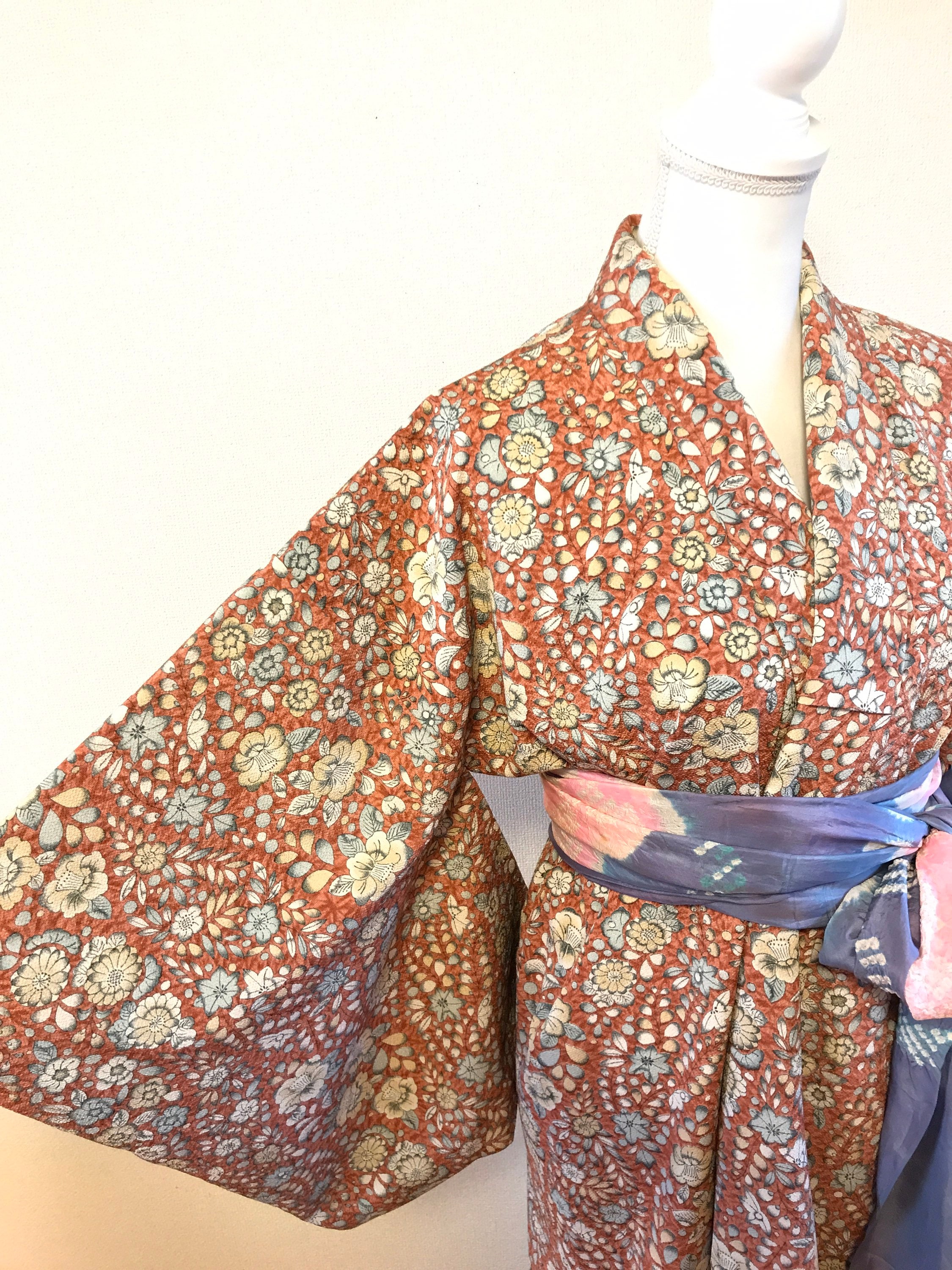 Kimono/japanese Kimono/flowers/winter Kimono/ Silk Kimono/kimono Robe ...