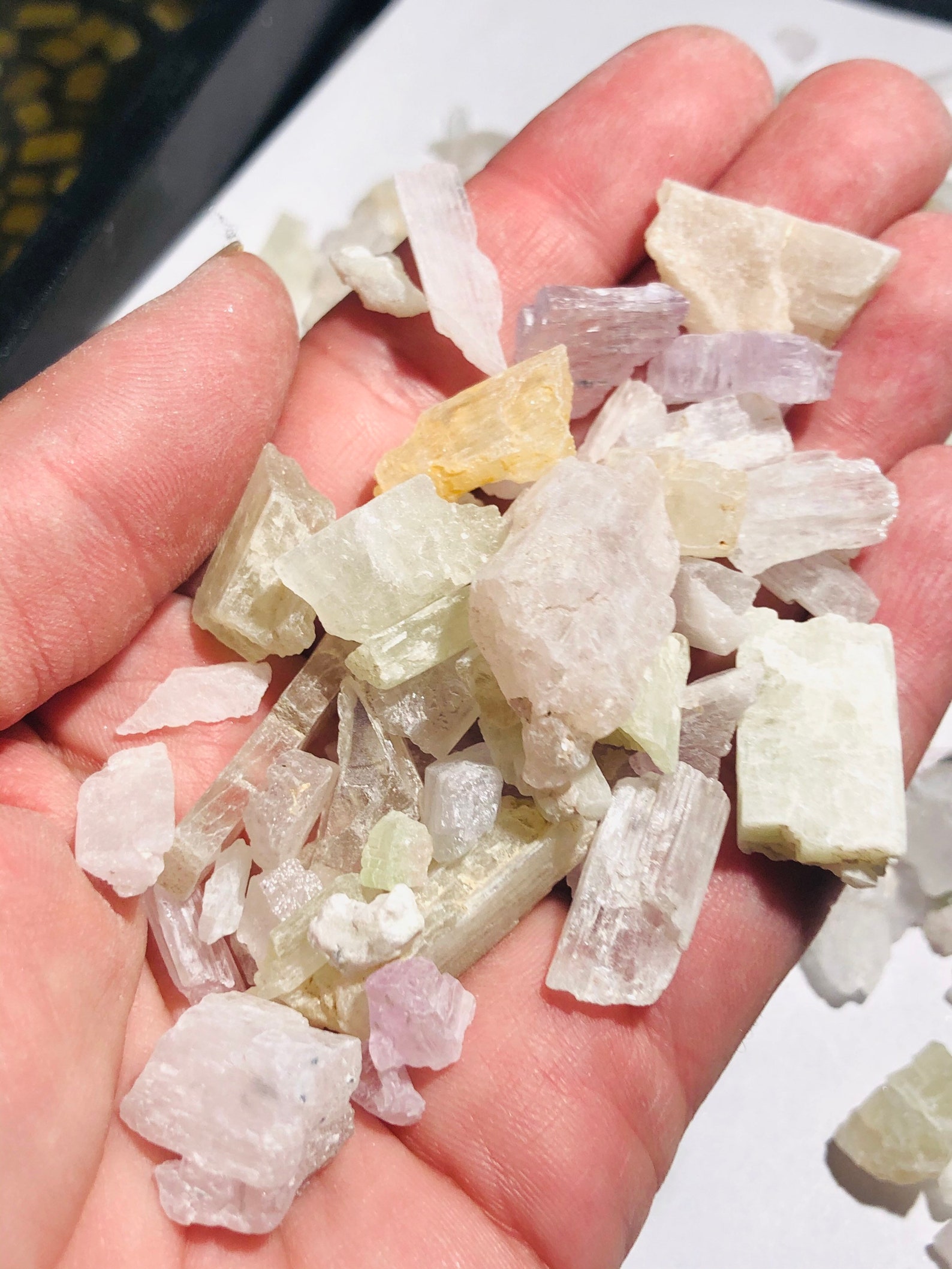 Bulk Kunzite Spodumene Crystals - Etsy Canada