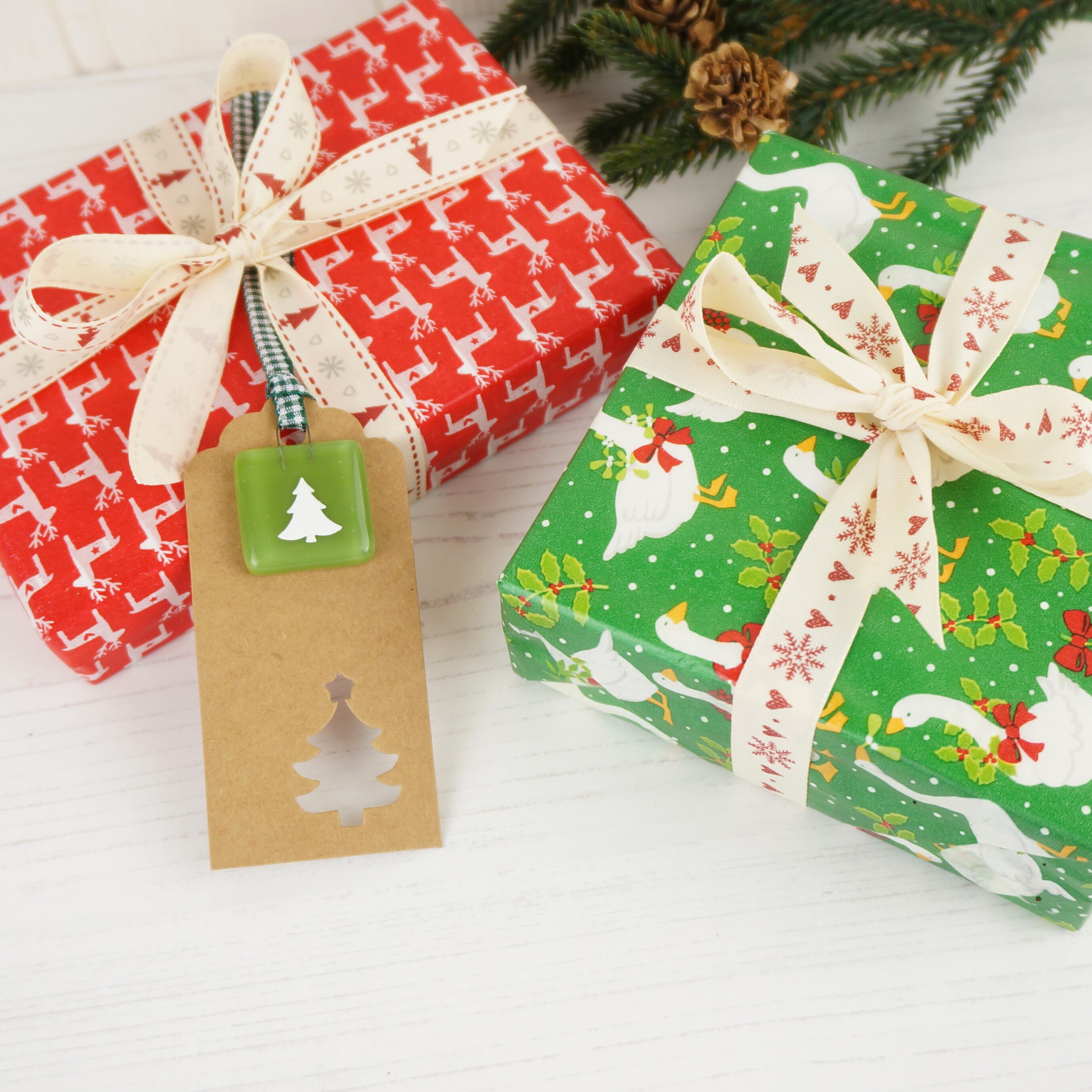 Single Handmade Fused Glass Paper Cut Keepsake Christmas Gift Tag by ...