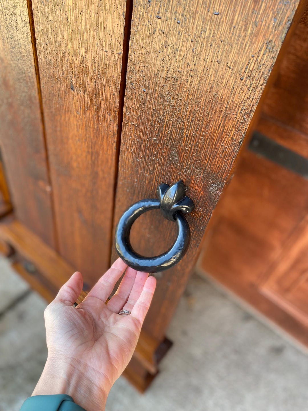 2 Sets of Cast Iron Ring Knockers - Etsy