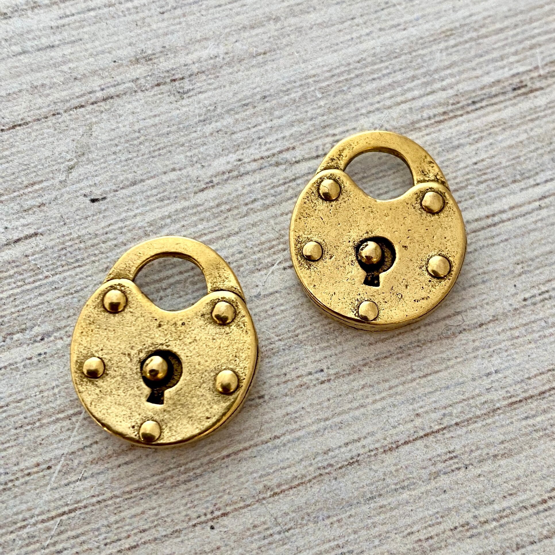 2 Lock Charm Small Antiqued Gold Key Lock Artisan Jewelry - Etsy
