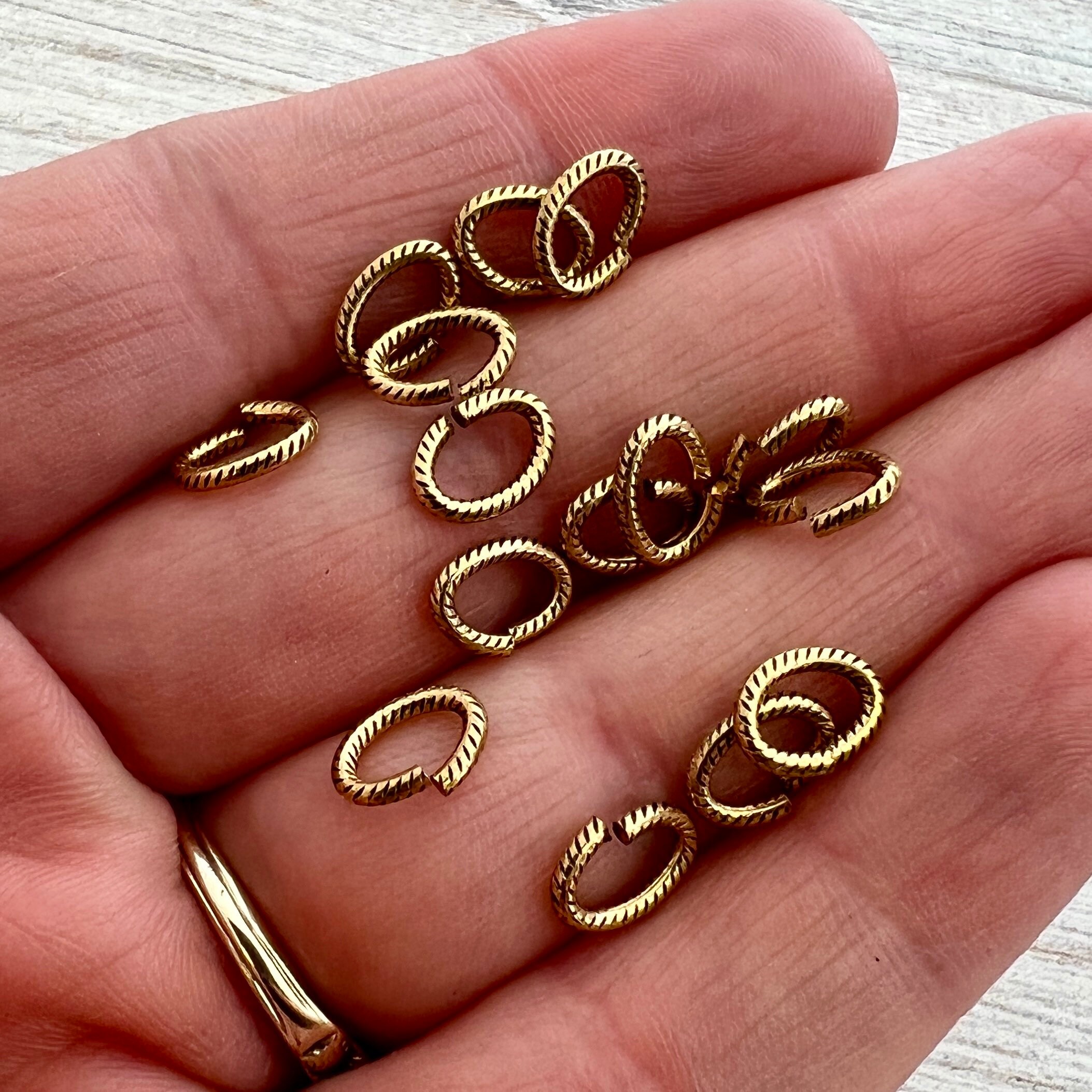 6x8mm Oval Antiqued Gold Jump Rings Textured Brass Jump | Etsy