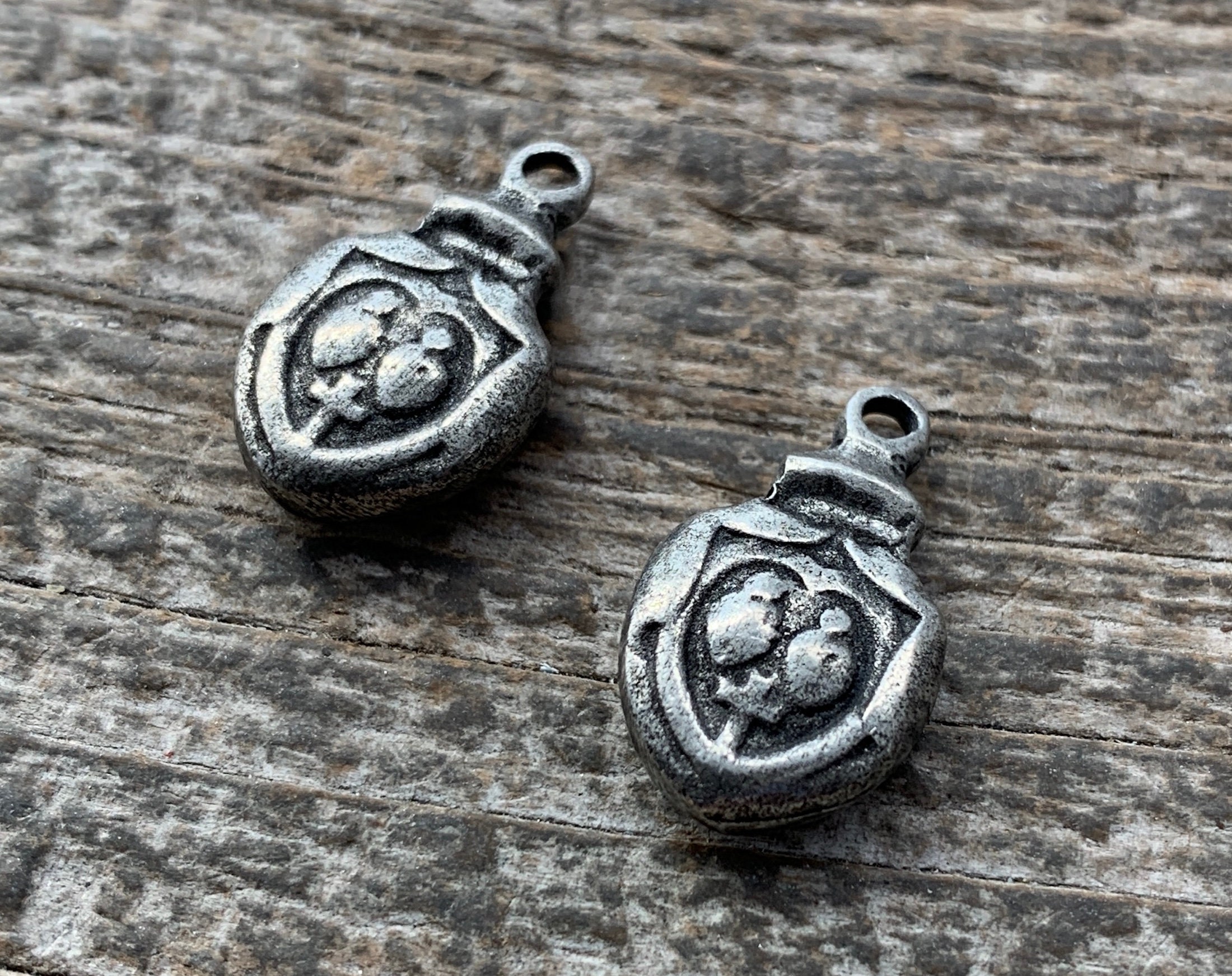 2 Sacred Heart Cross Medals Antiqued Silver Jewelry Making - Etsy