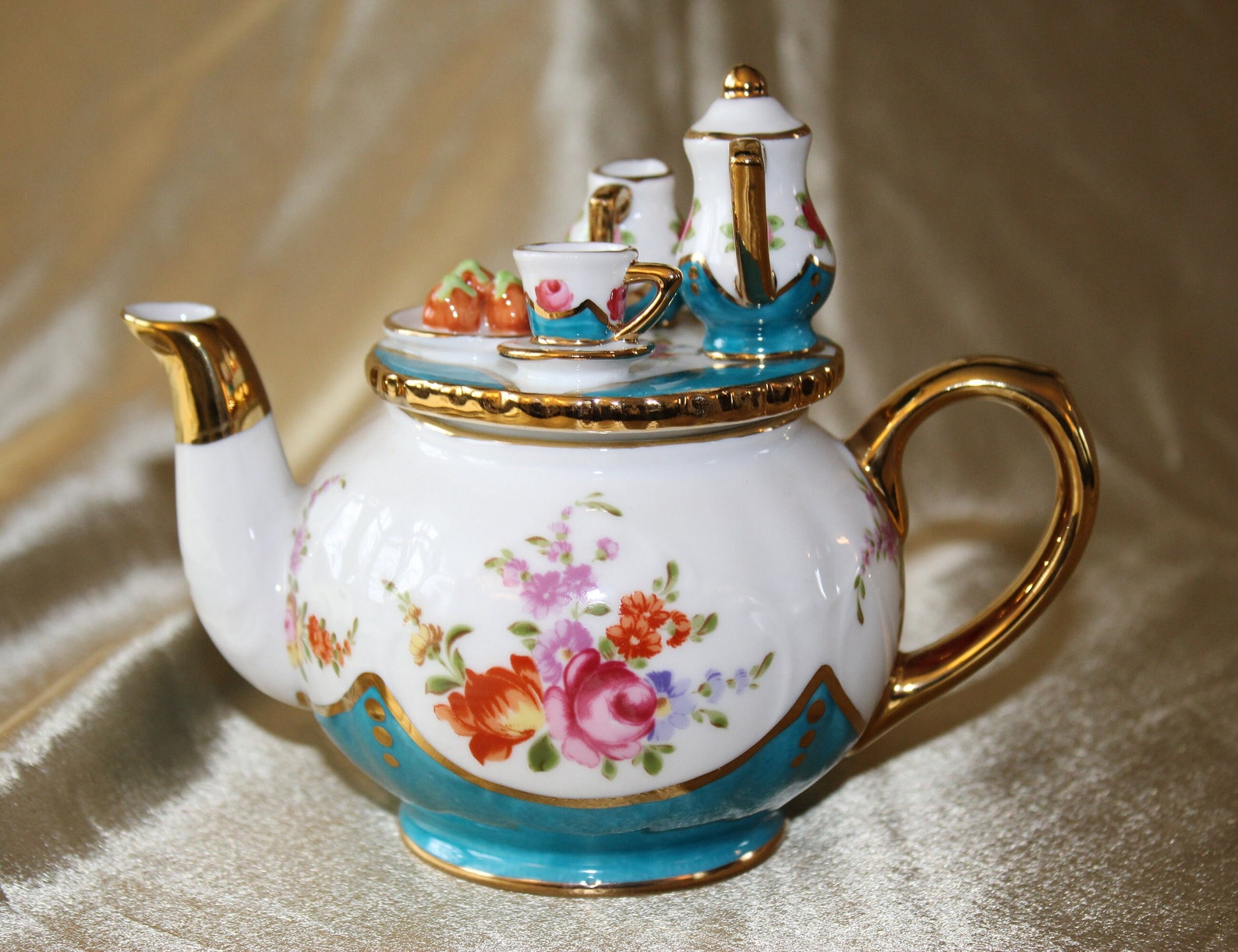 Lillian Vernon Vintage Ceramic Miniature Tea Table Setting Teapot - Etsy