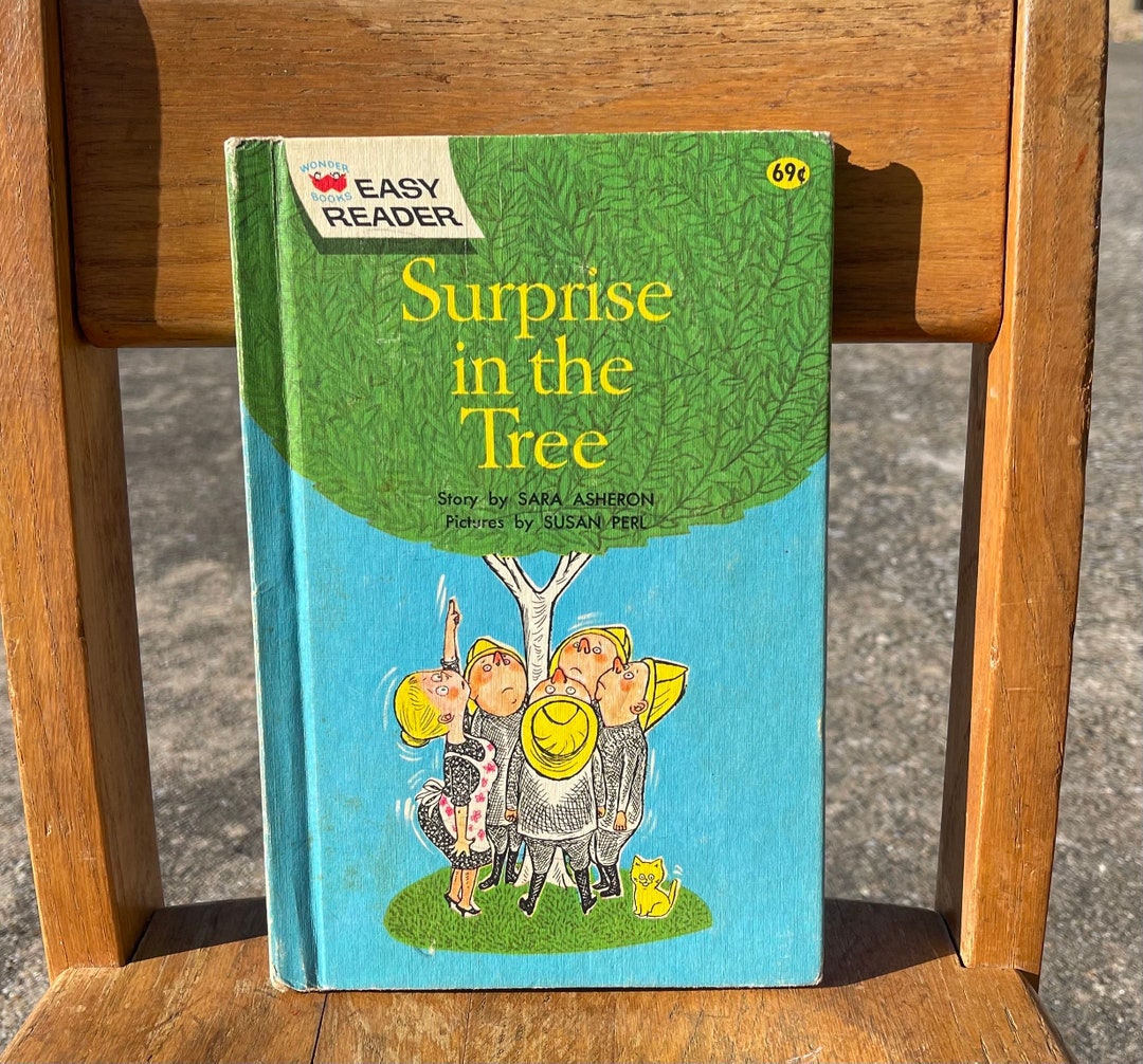 Surprise in the Tree, by Sara Asheron, Pictures by Susan Perl, Wonder ...