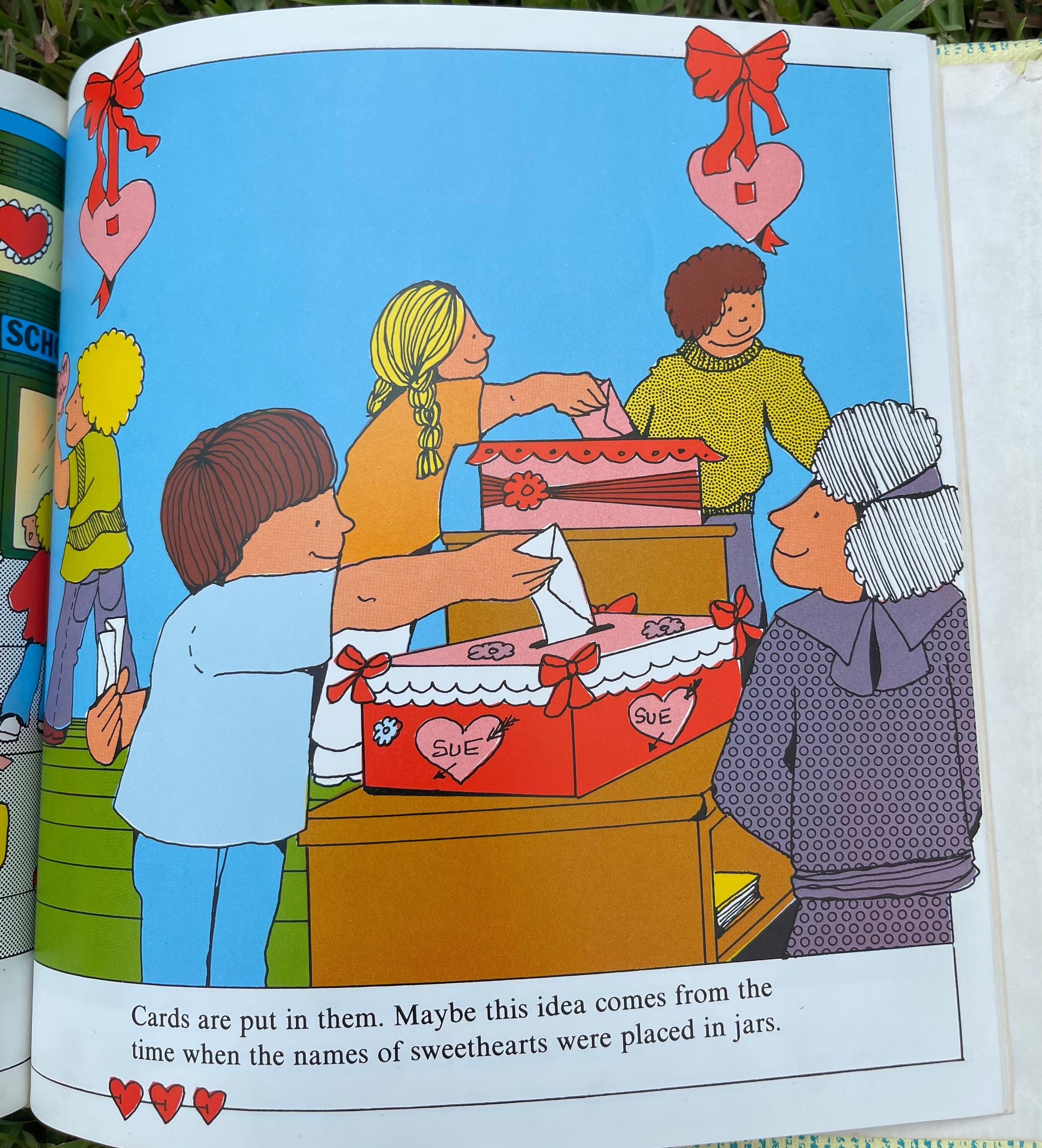 Valentine's Day, by Gail Gibbons, 1986 HB - Etsy