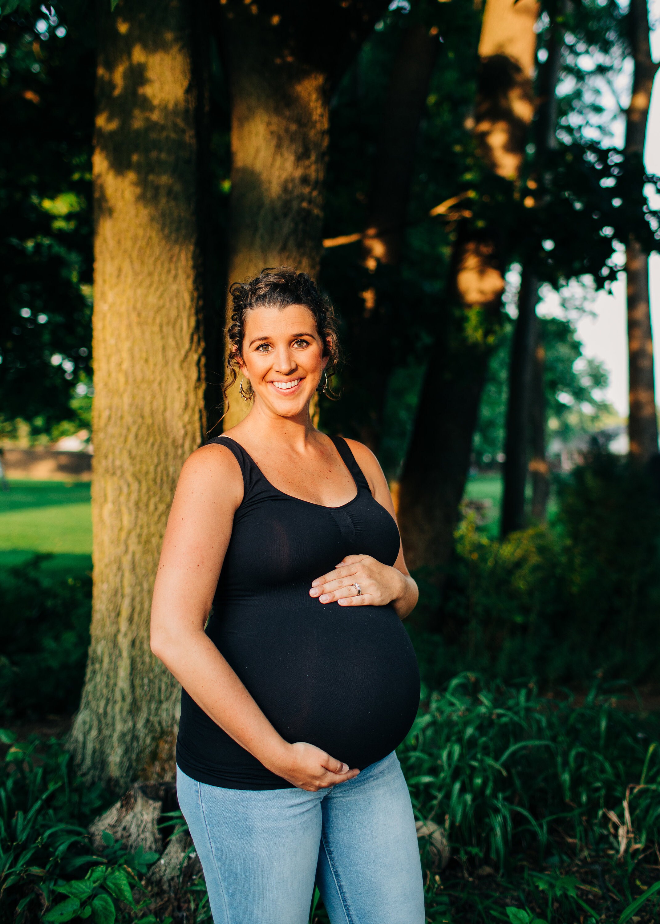 Nurselet® Maternity Seamless Built-in Belly Support Pregnancy Tank Top ...