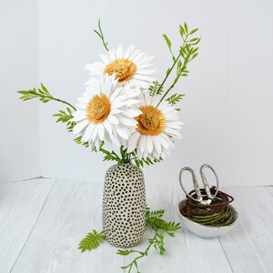 Daisy Paper Flower Pattern With Tutorial, SVG Cut Files and PDF ...