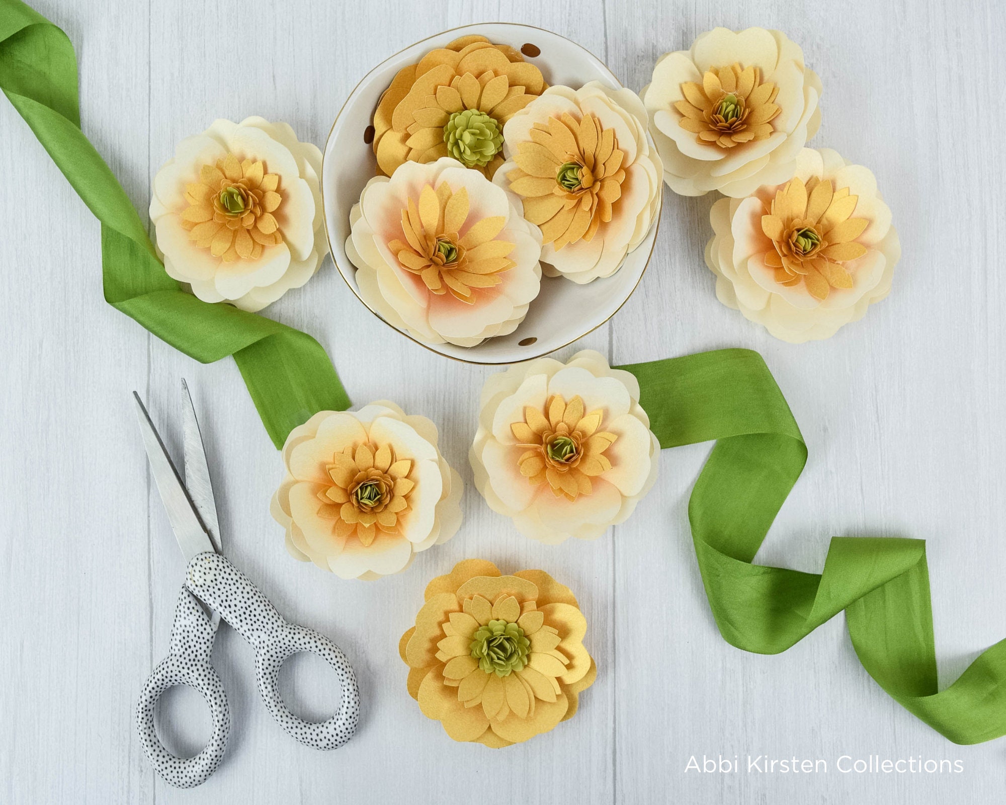 Easy Buttercup Paper Flower Templates and Tutorial DIY Small - Etsy Canada