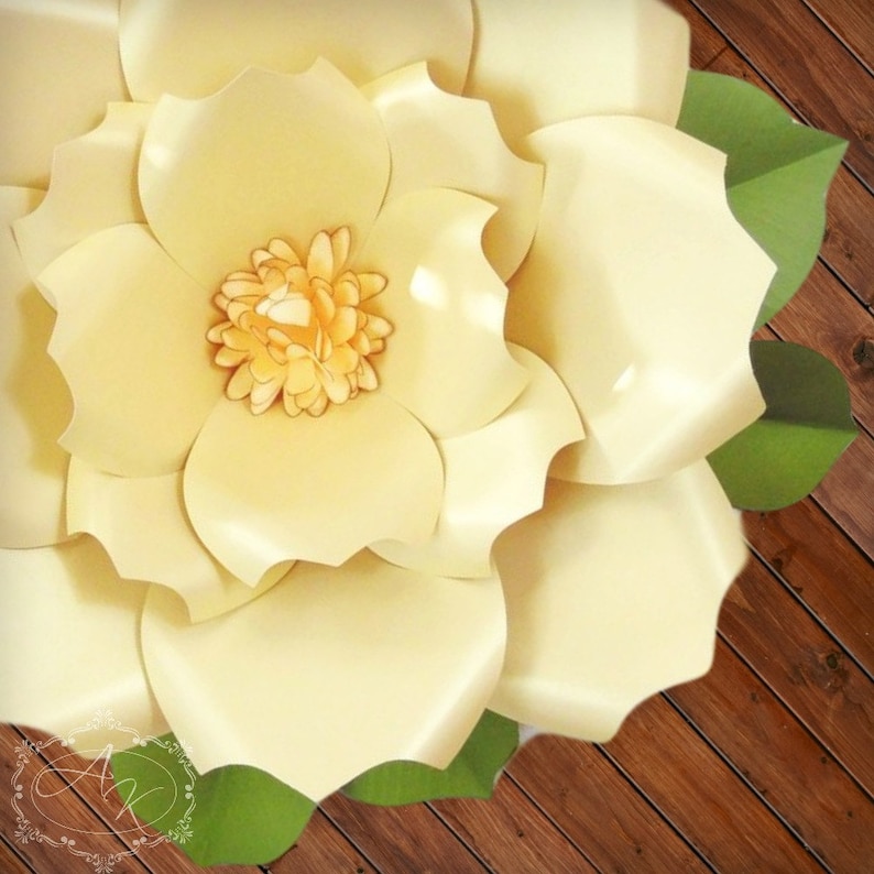 Giant Paper Flowers DIY Flower Patterns & Tutorials Paper | Etsy