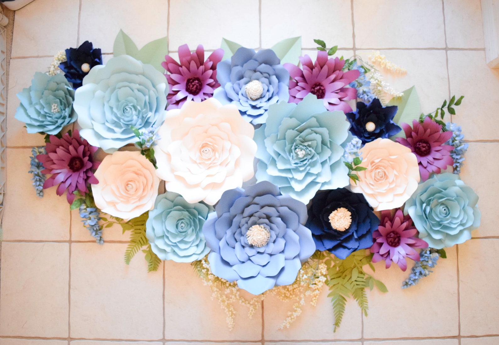 Paper Flower Backdrop Giant Paper Flowers Large Paper - Etsy Canada