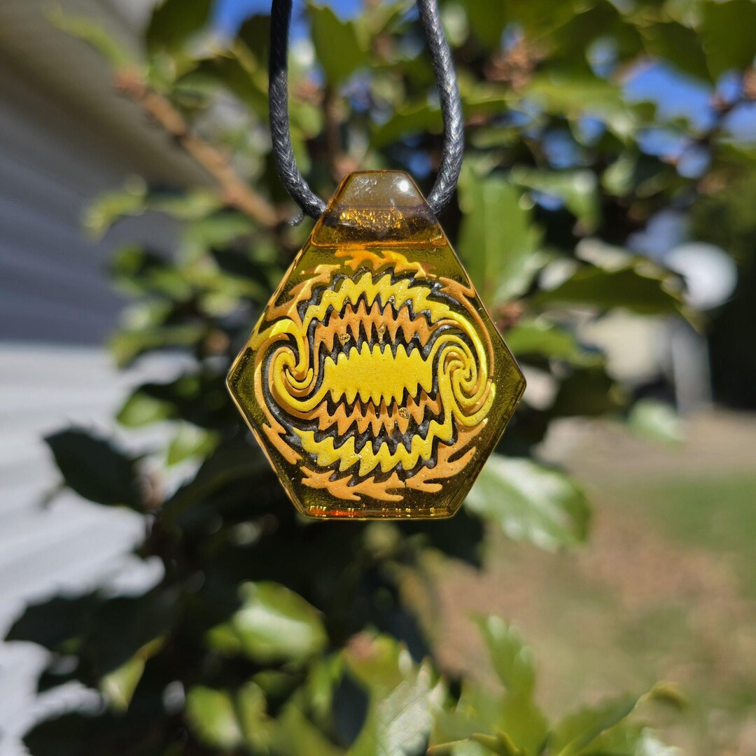 Wigwag Pendant • UV Reactive • Glow in the Dark Glass Pendant • Fused ...