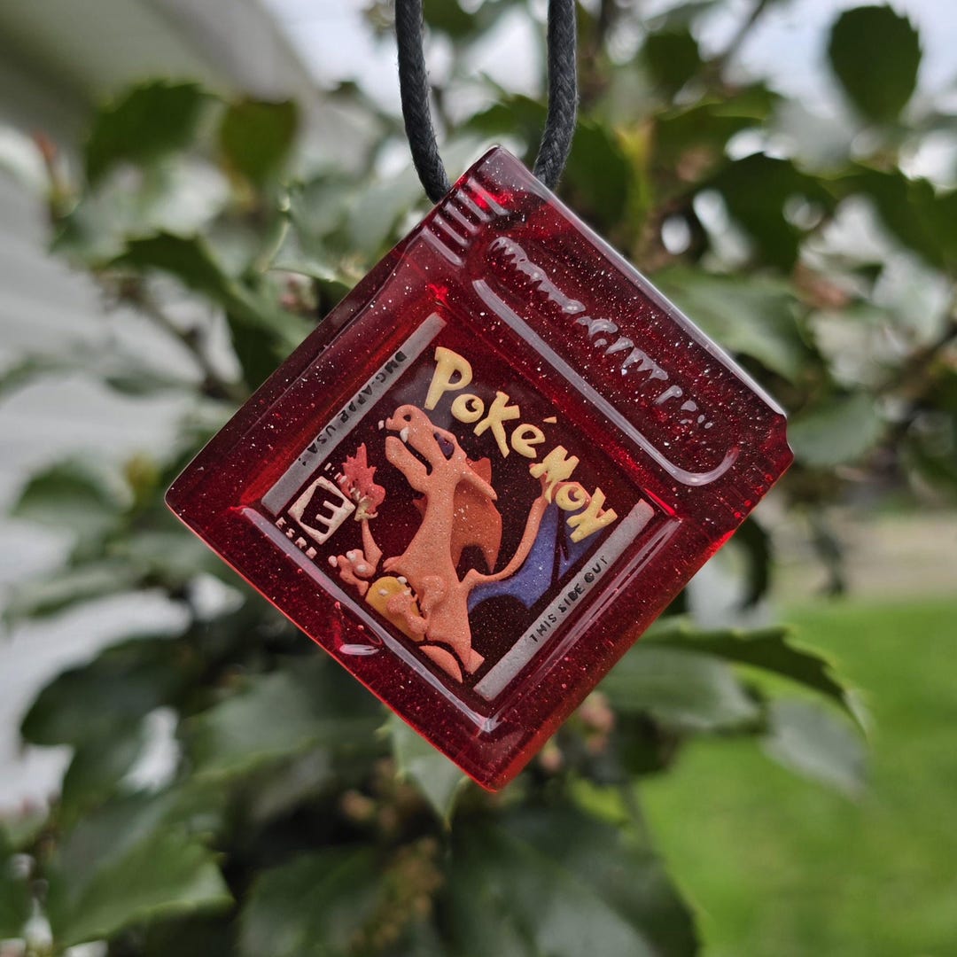 Charizard Red Retro Glass Game Cartridge Glow in the Dark UV Reactive ...