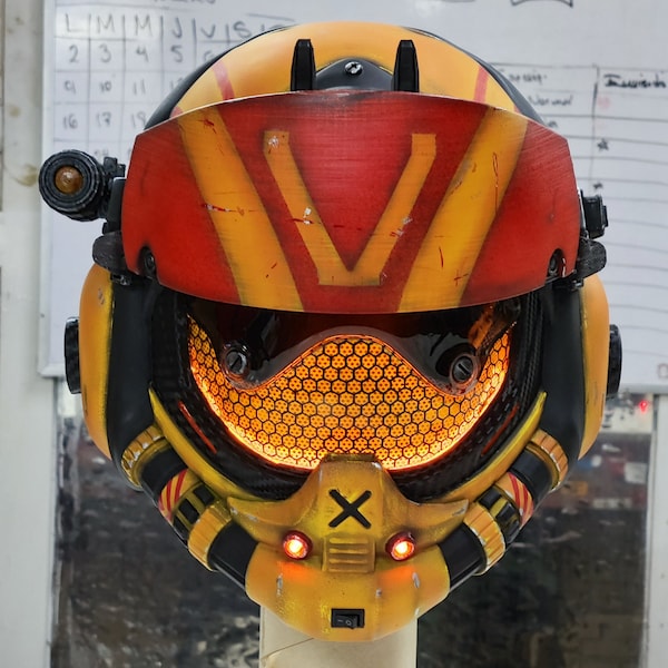 Titanfall 2 Viper Helmet - Etsy