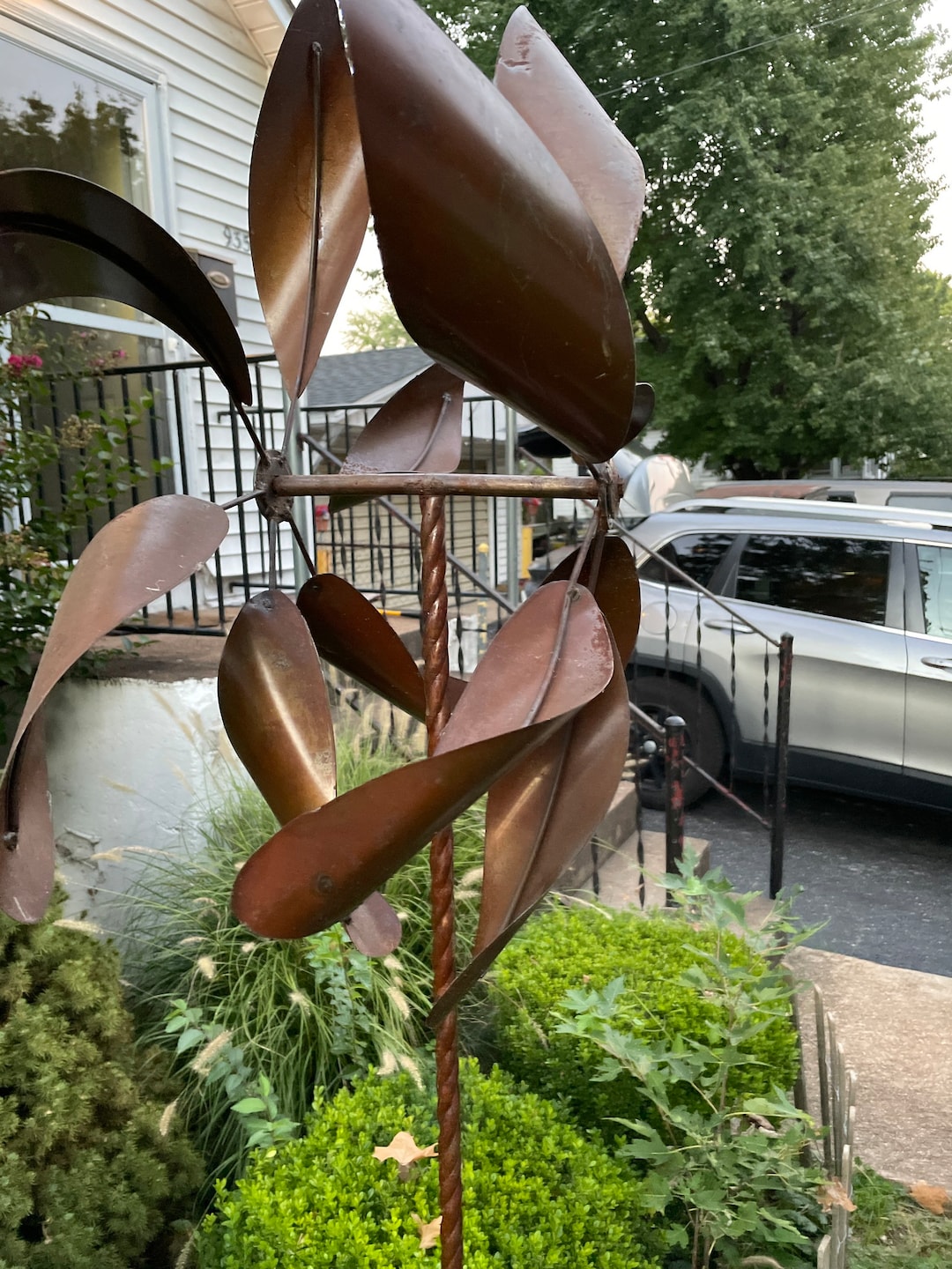 Double Leaf Leaves Design Wind Spinner Wibdmill Handmade Iron Copper ...