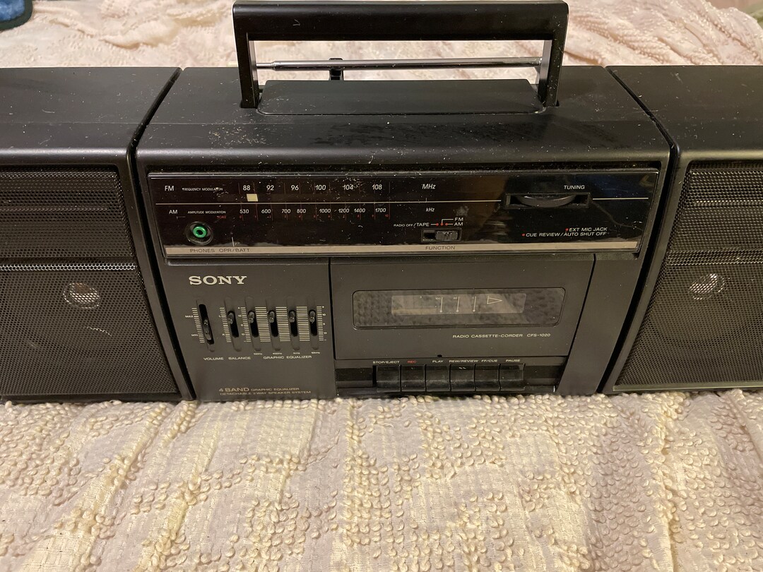 Sony Boombox Stereo 4 Band Graphic Equalizer 2 Detachable Speakers ...