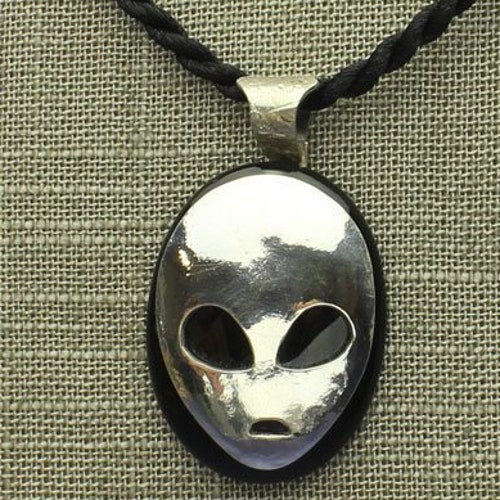 Holographic Alien Necklace / Rainbow Alien Pendant / Sci Fi / - Etsy