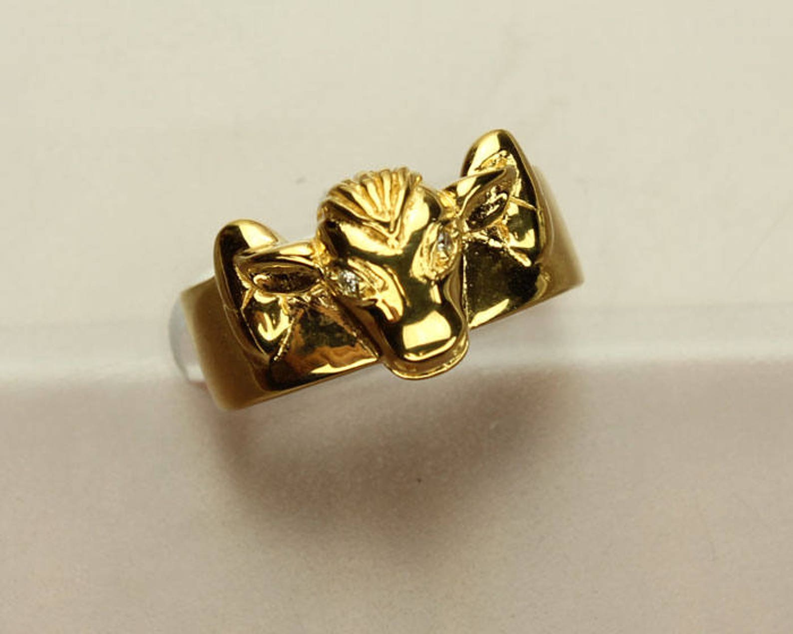 Cow Diamond Ring, Dairy Cow in Diamonds, Yellow Gold, Milk Cow, Heifer ...