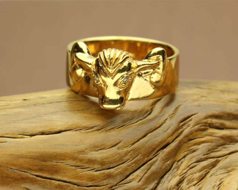 Cow Diamond Ring, Dairy Cow in Diamonds, Yellow Gold, Milk Cow, Heifer ...